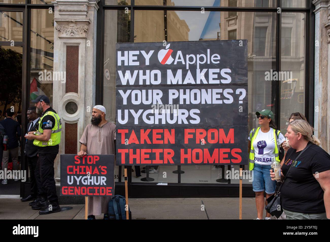 Child labour in the mines of england hi-res stock photography and ...