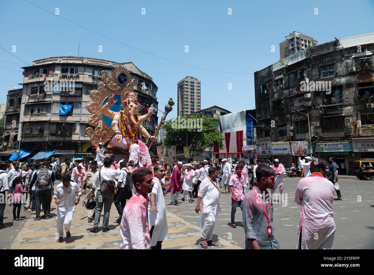 Lord ganesh band hi-res stock photography and images - Alamy