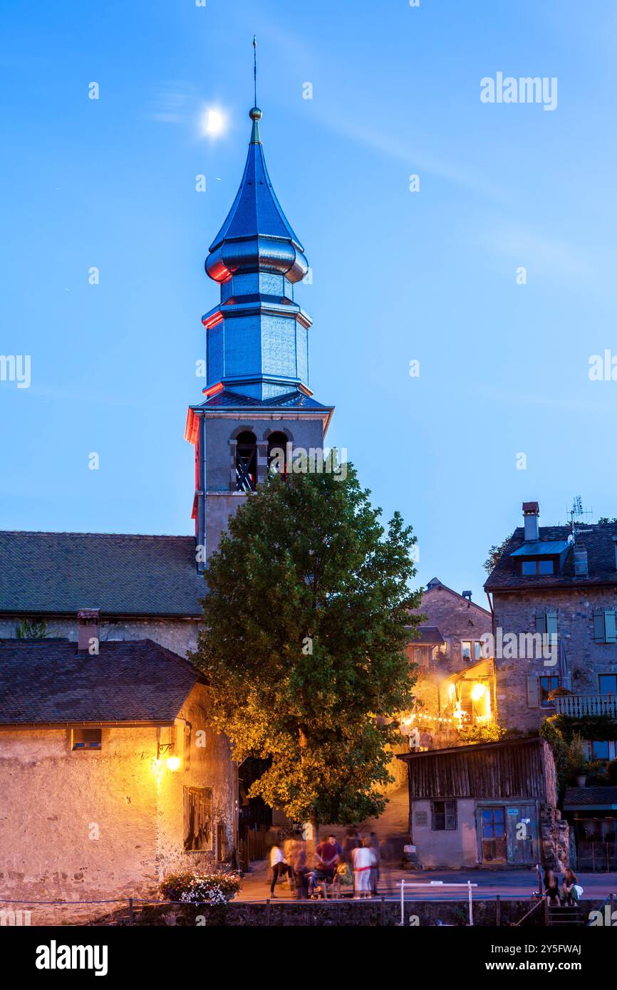 Yvoire france church hi-res stock photography and images - Alamy