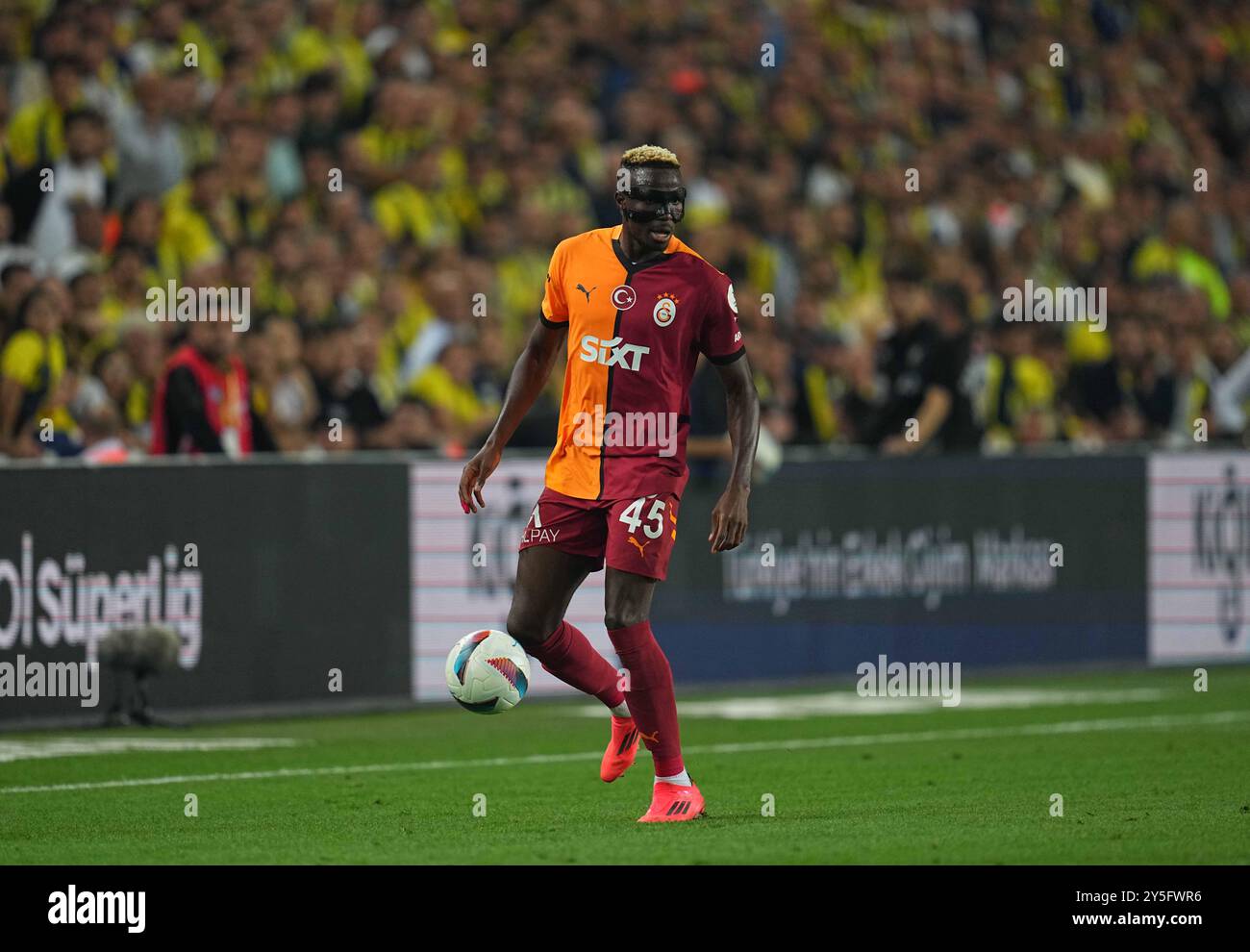 September 21 2024: Victor Osimhen of Galatasaray controls the ball during a Turkey SÃ¼per Ligue ...