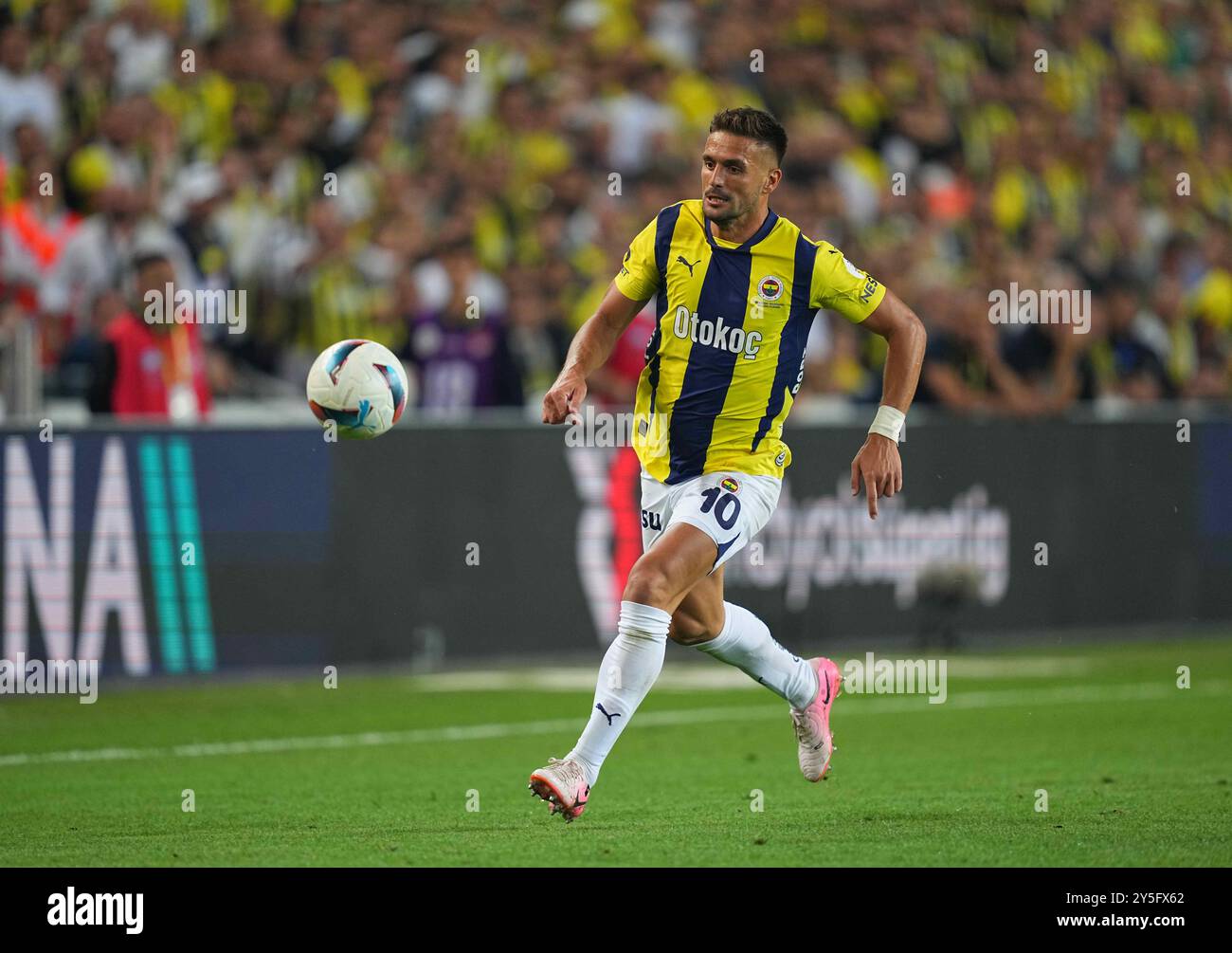 September 21 2024: Dusan Tadic of Fenerbahce controls the ball during a Turkey SÃ¼per Ligue game ...