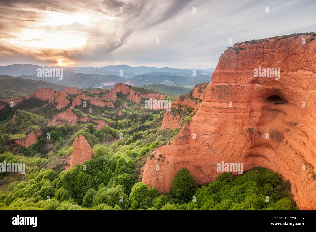 Natural park of Las Medulas, Leon, Spain Stock Photo - Alamy