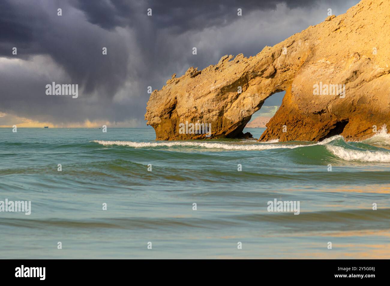 beautiful landscape pictures of sapat beach, It is located about 220 km ...