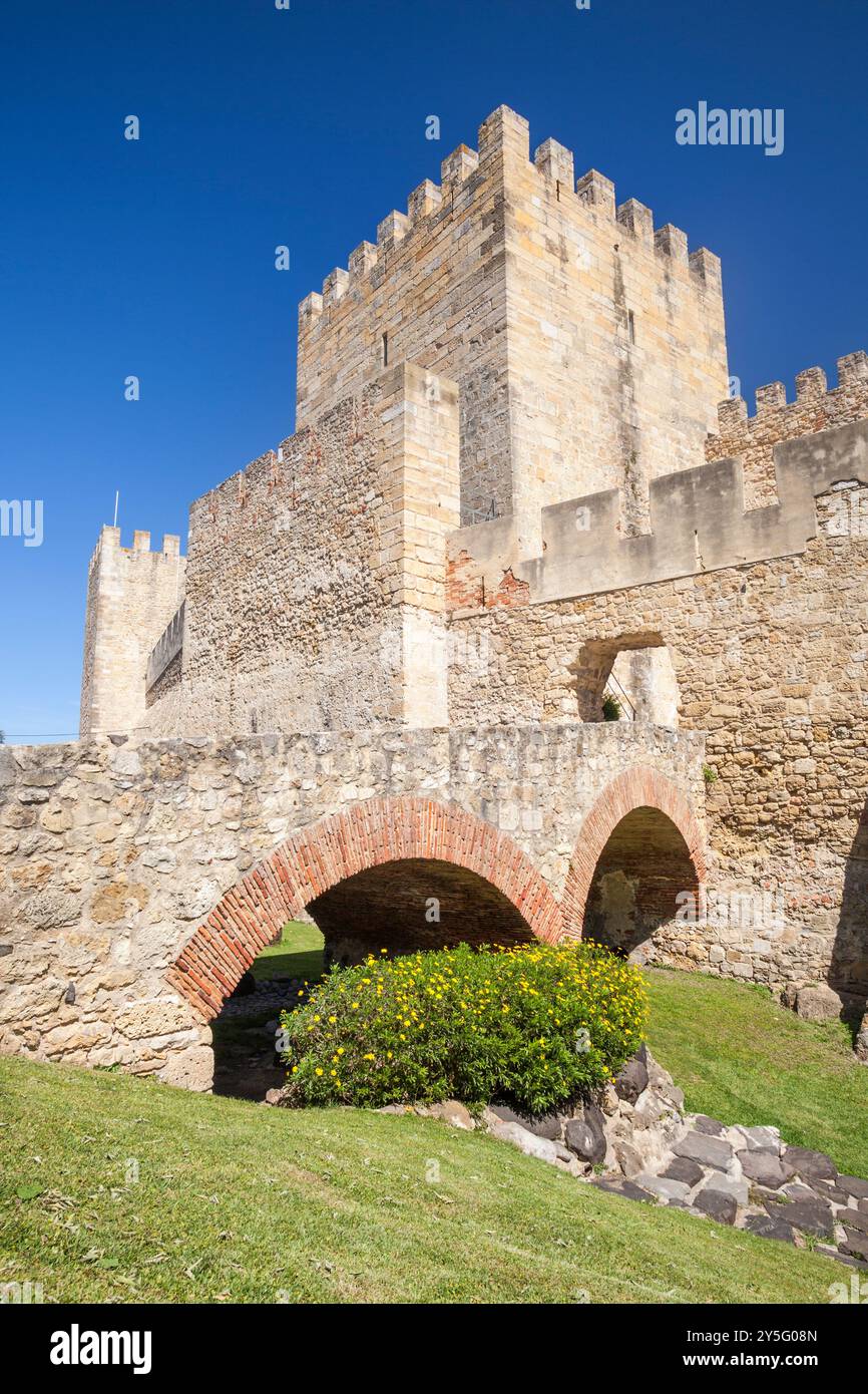 Castelo de San Jorge - St. George Castle -, Lisboa, Portugal Stock ...