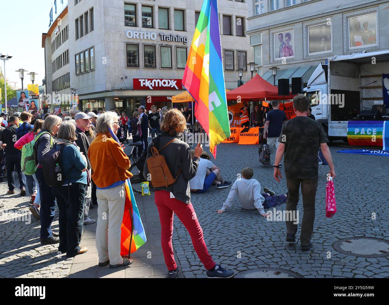 Pirate party germany flag hi-res stock photography and images - Alamy