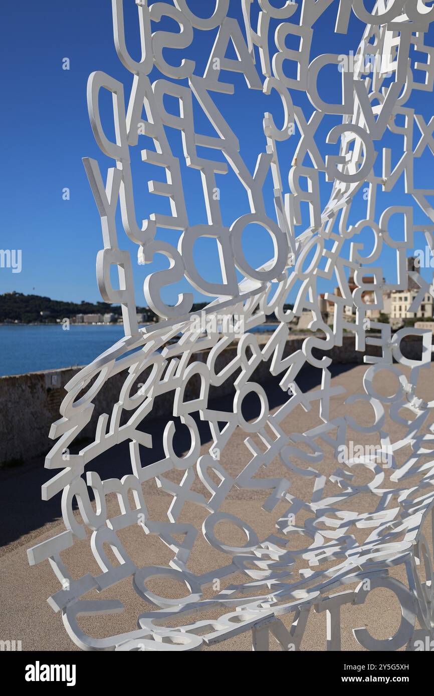 Skulptur inatallation hi-res stock photography and images - Alamy