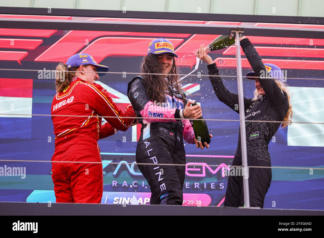 Pulling Abbi Grr Rodin Motorsport Supported By Alpine Tatuus F4 T