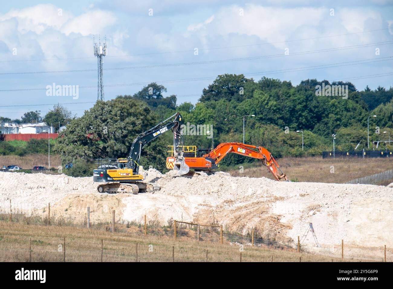 Hs2 construction countryside hi-res stock photography and images - Alamy