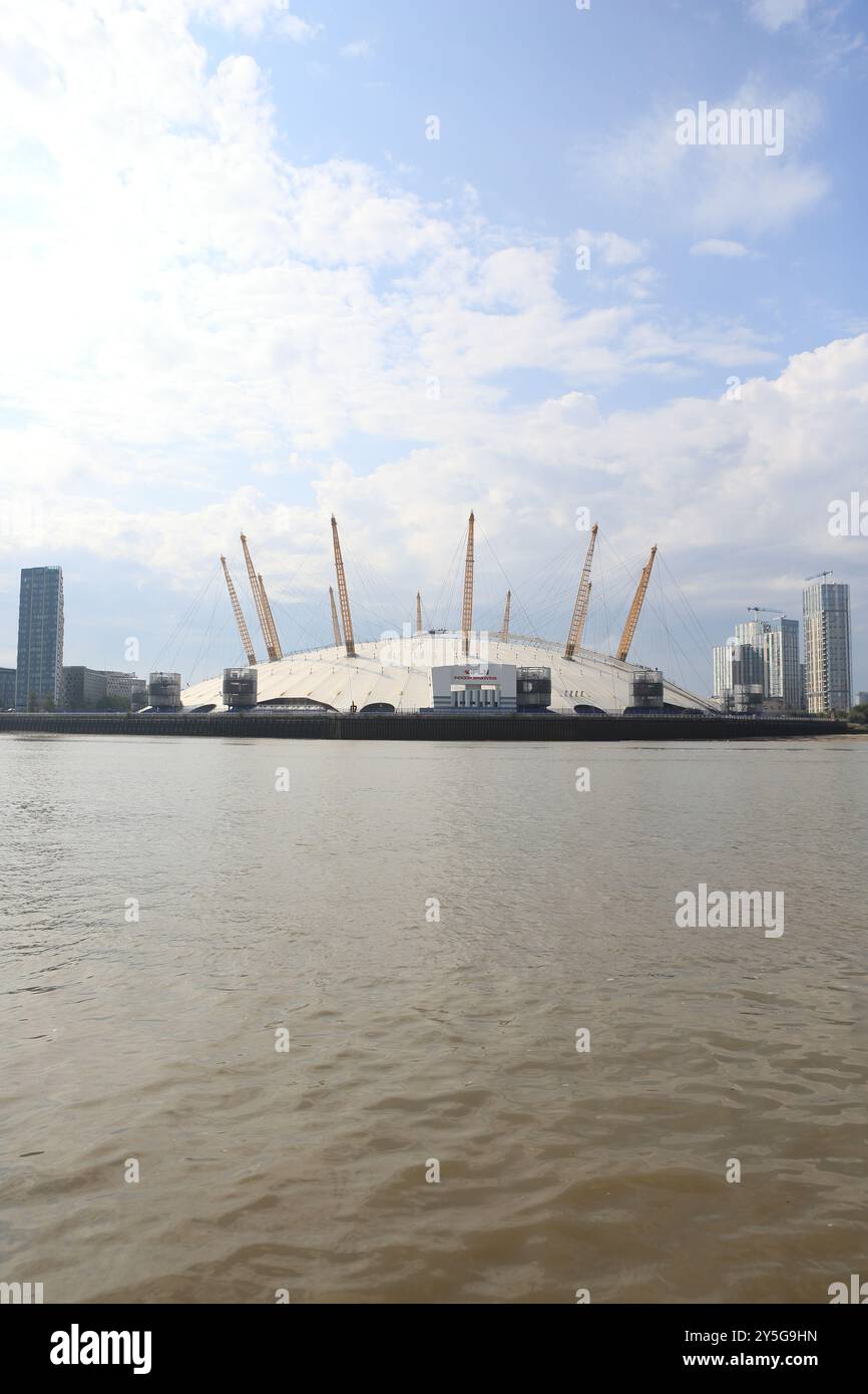 View from Trinity Buoy Wharf pier towards North Greeniwch peninsula O2 ...