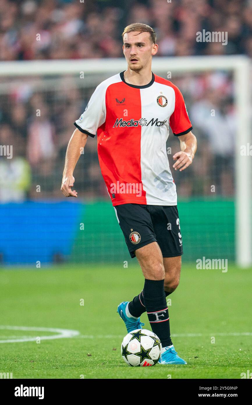 Rotterdam, Nederland. 19th Sep, 2024. ROTTERDAM, 19-09-2024, Feyenoord ...