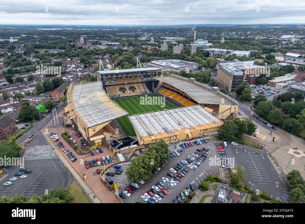 Molineux stadium hi-res stock photography and images - Alamy