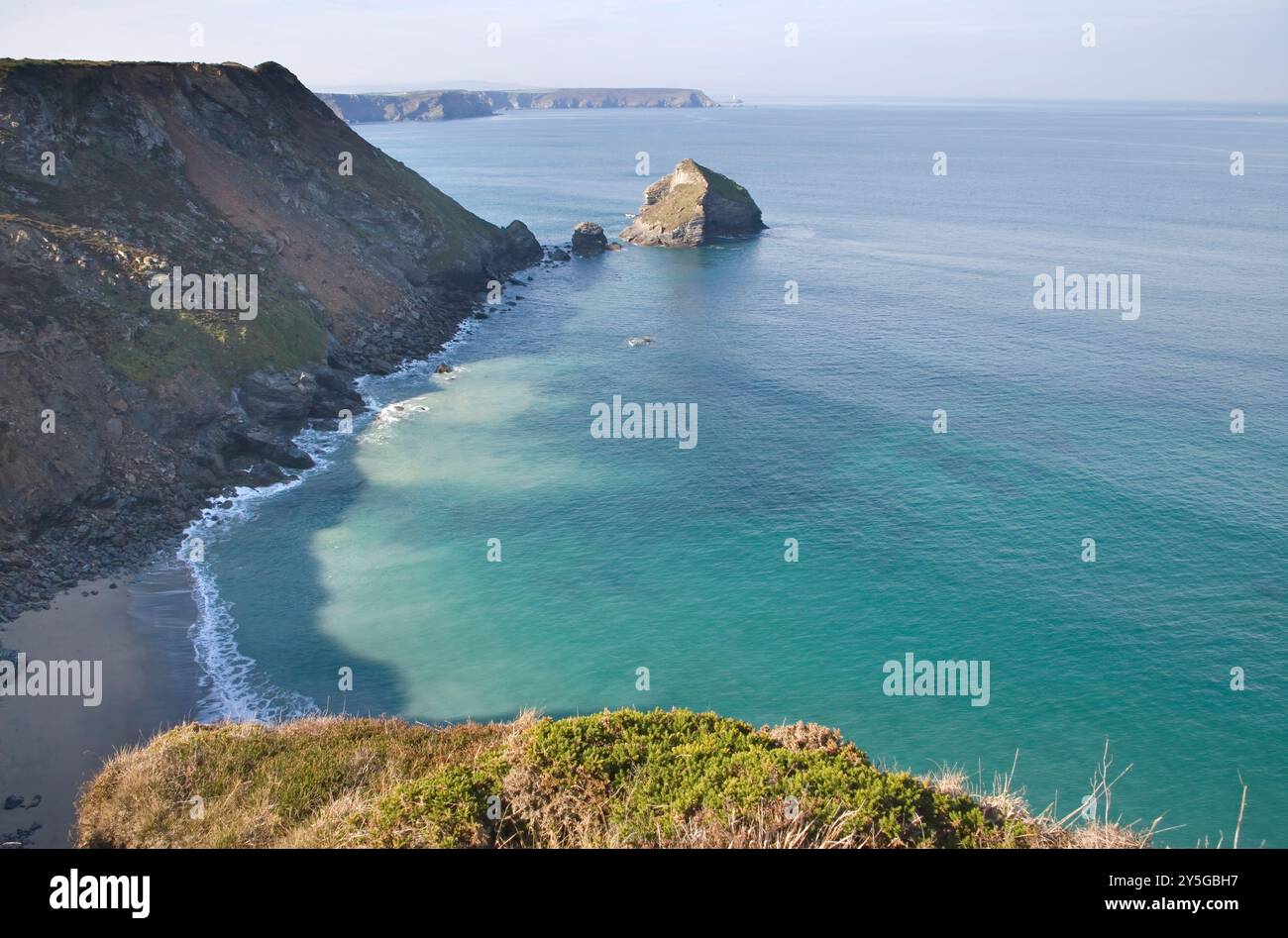 bassets cove on the north cornwall coast Stock Photo - Alamy