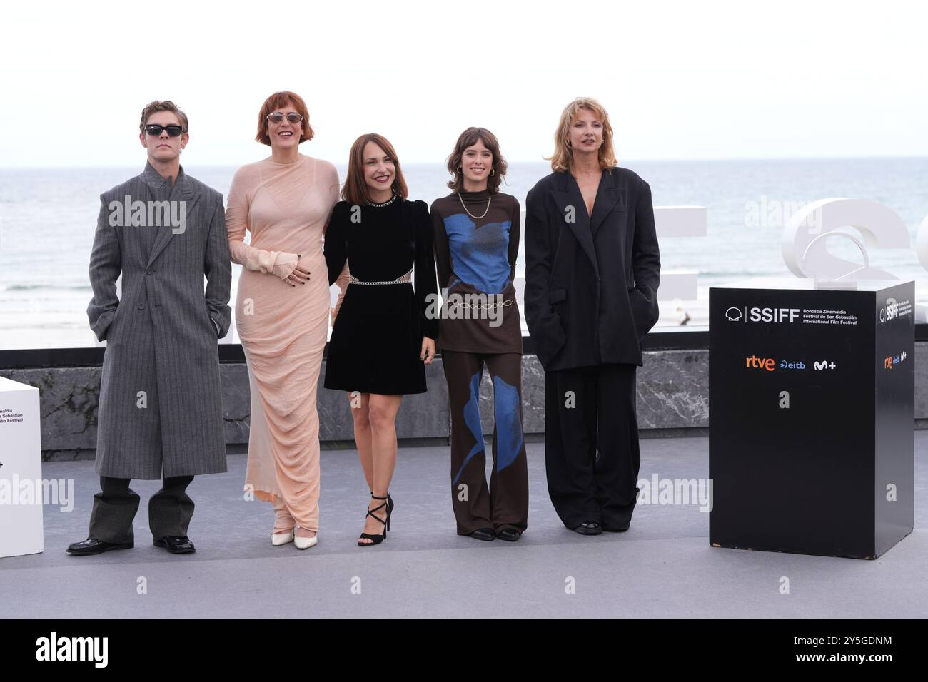 (L-R) Actors Patrick Criado and Aixa Villagrán, director Paula Ortiz ...