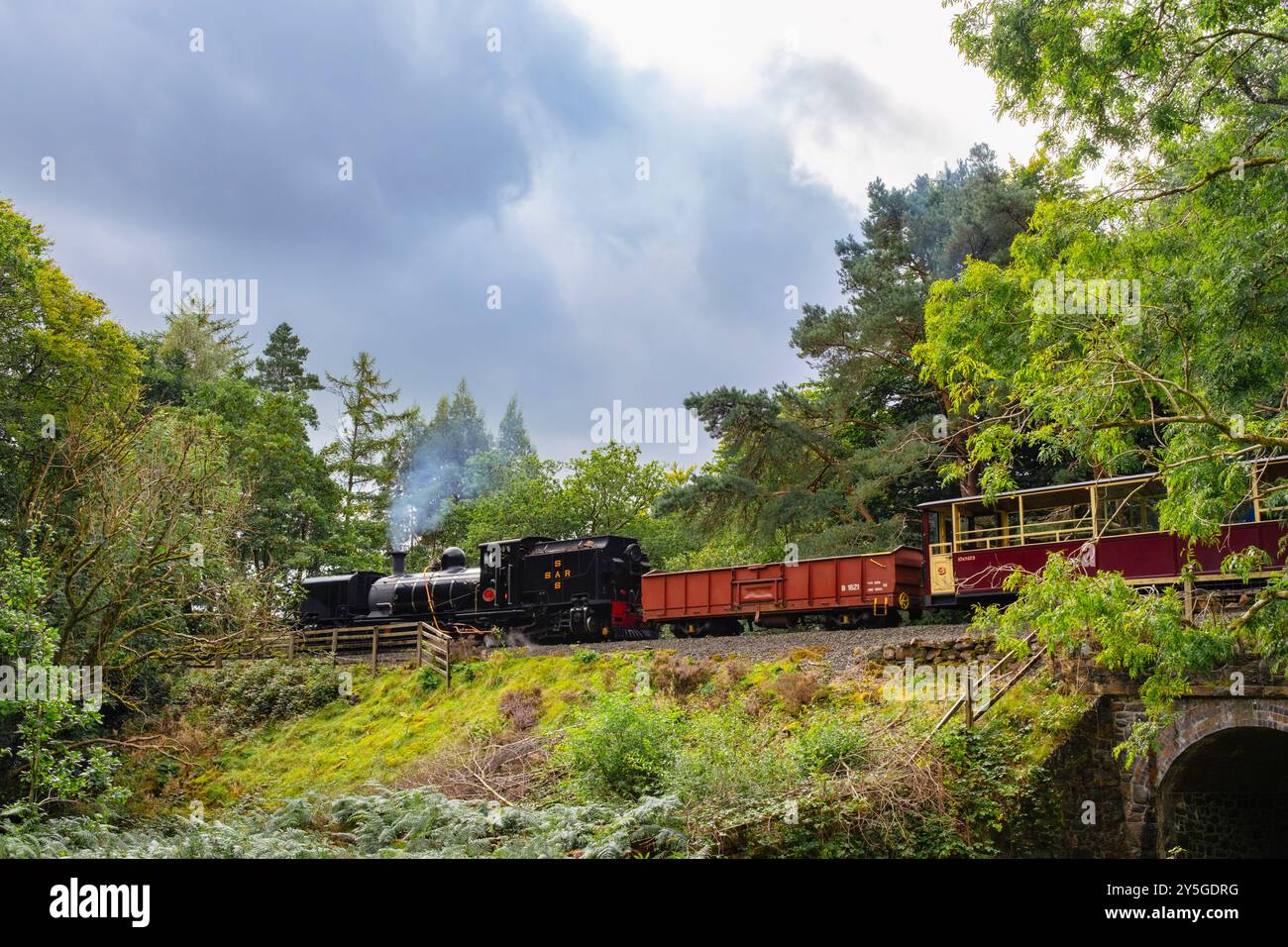 Welsh Highland Railway steam train crossing the bridge at Nantmor in ...