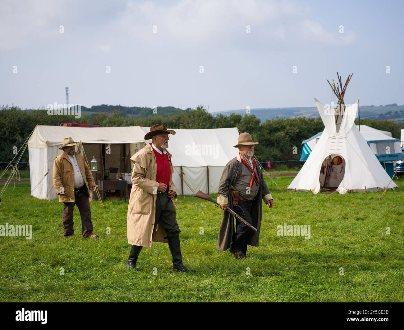 WESTERN RE-ENACTMENT THE SEARCHERS COWBOYS SAINT MAWGAN VINTAGE STEAM ...