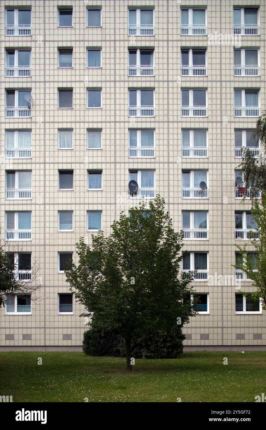 The residential building on Alexander Street features distinct ...