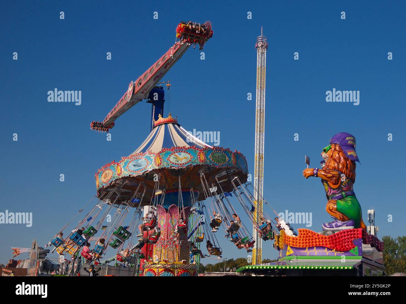 20240921, Oktoberfest 2024, Theresienwiese Muenchen, im Bild: Stimmung ...