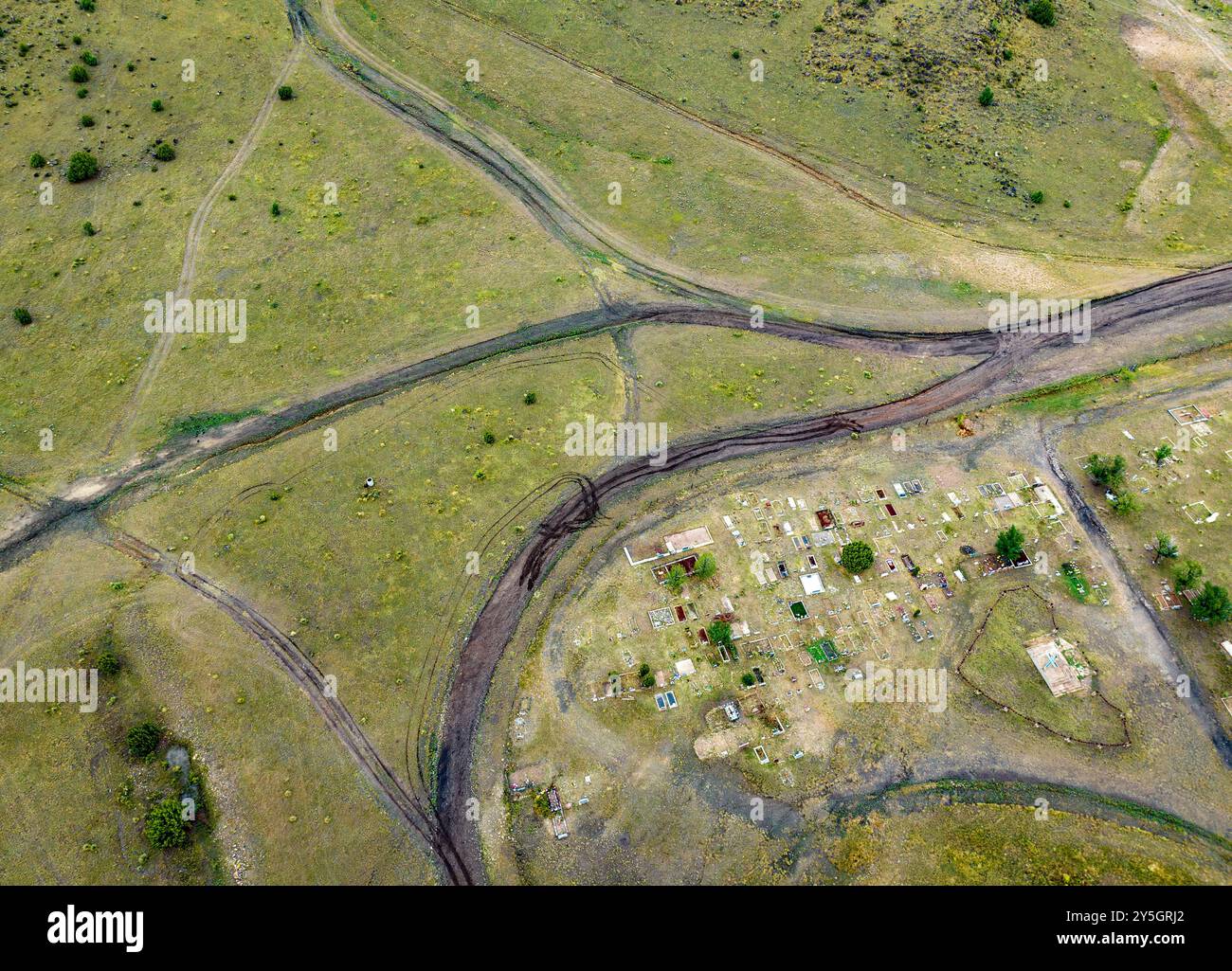 Aerial view tombstones in cemetery hi-res stock photography and images ...