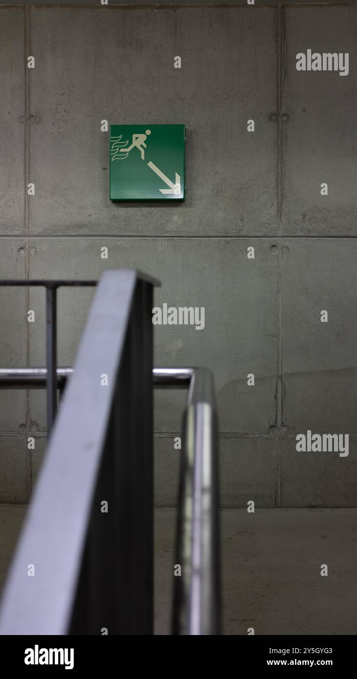 green stairs sign Stock Photo - Alamy