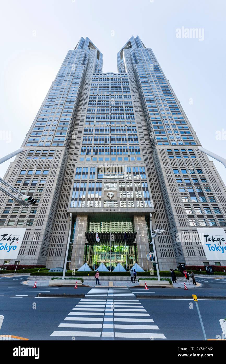 Ground level view from across the road looking straight up the front of ...