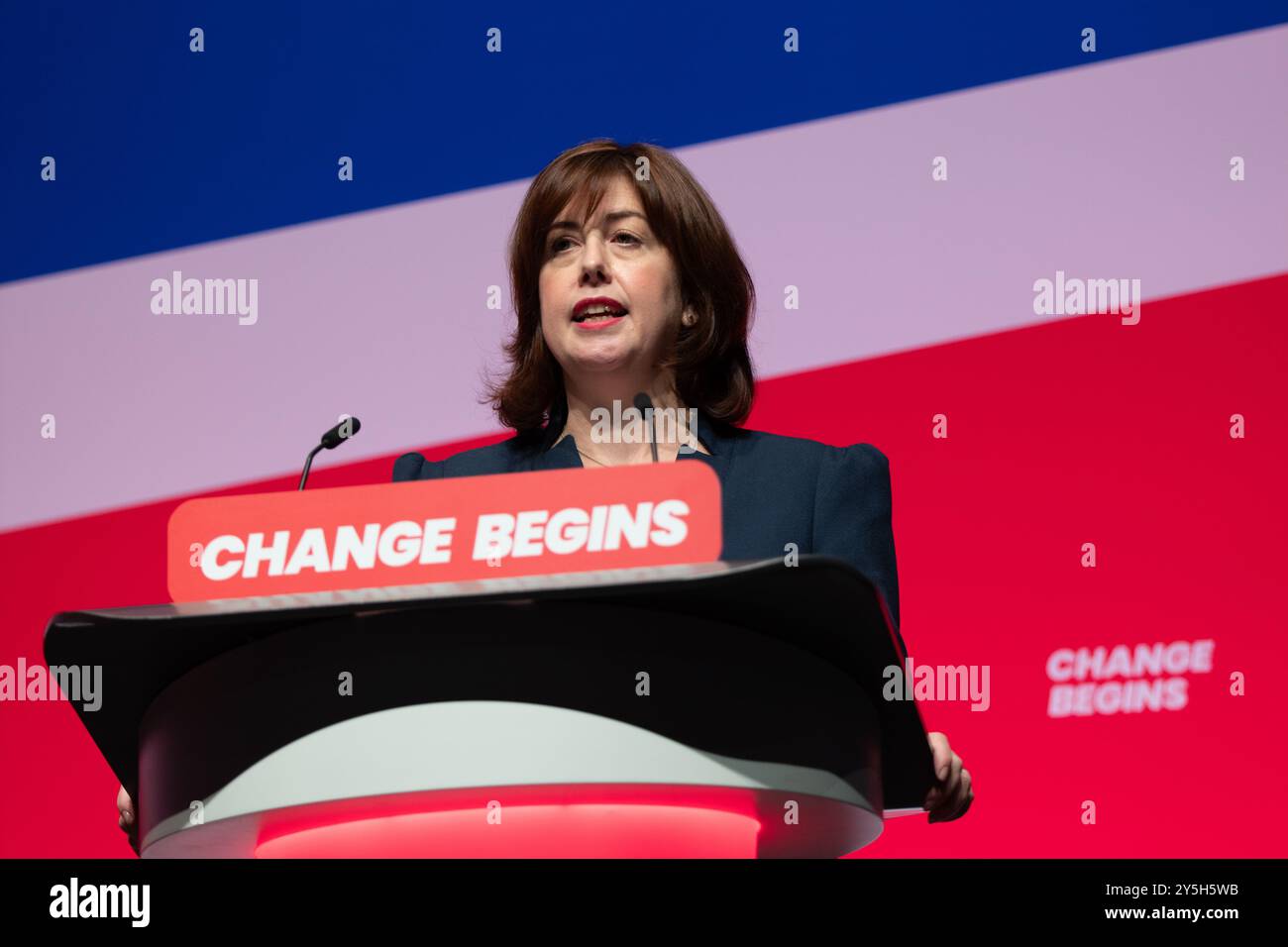 Lucy powell hi-res stock photography and images - Alamy