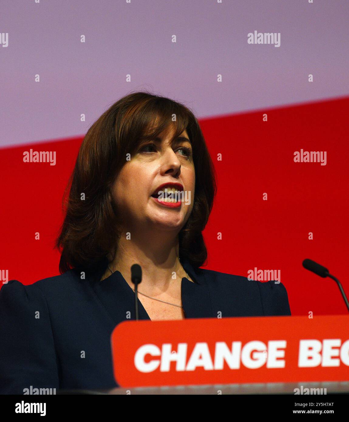 Lucy powell hi-res stock photography and images - Alamy