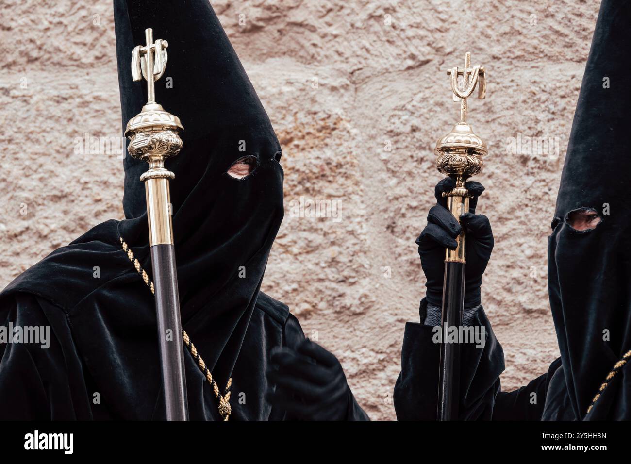 Solemn Procession: Penitents of Zamora’s Holy Week (Castile and Leon ...