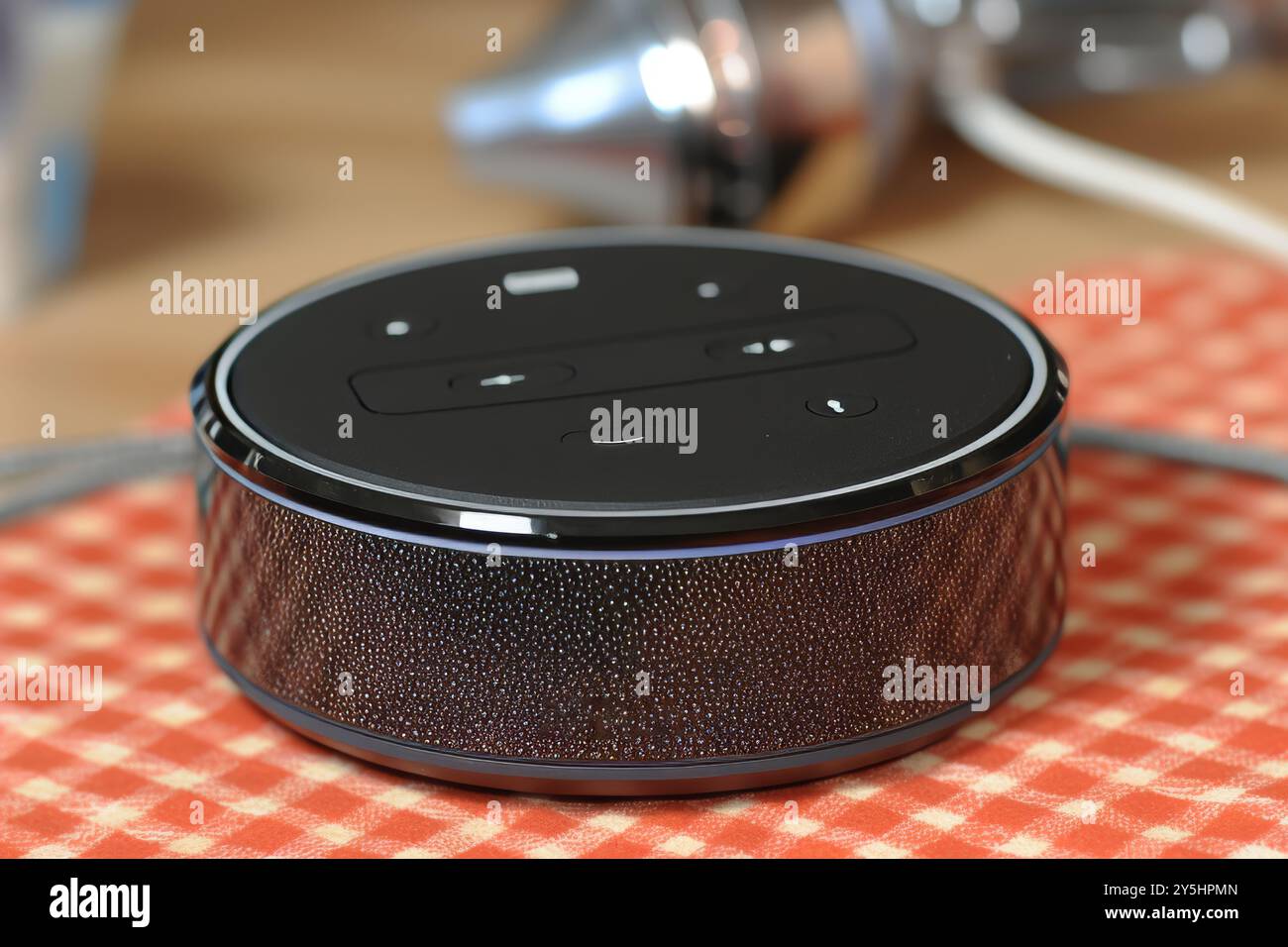 Smart home with intelligent devices offering educational access via ...