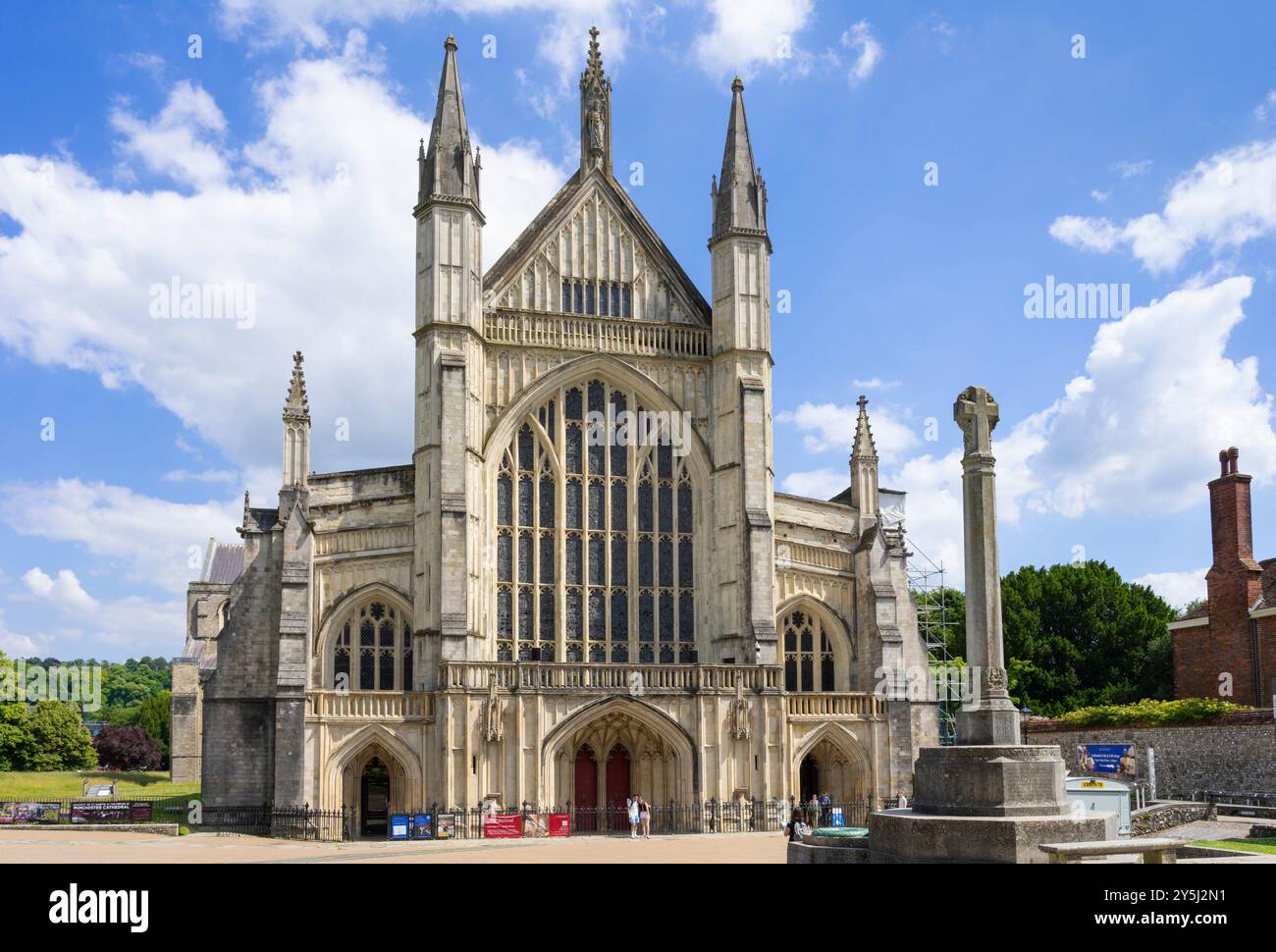 War Memorial Cross in front of Winchester Cathedral in Cathedral close ...