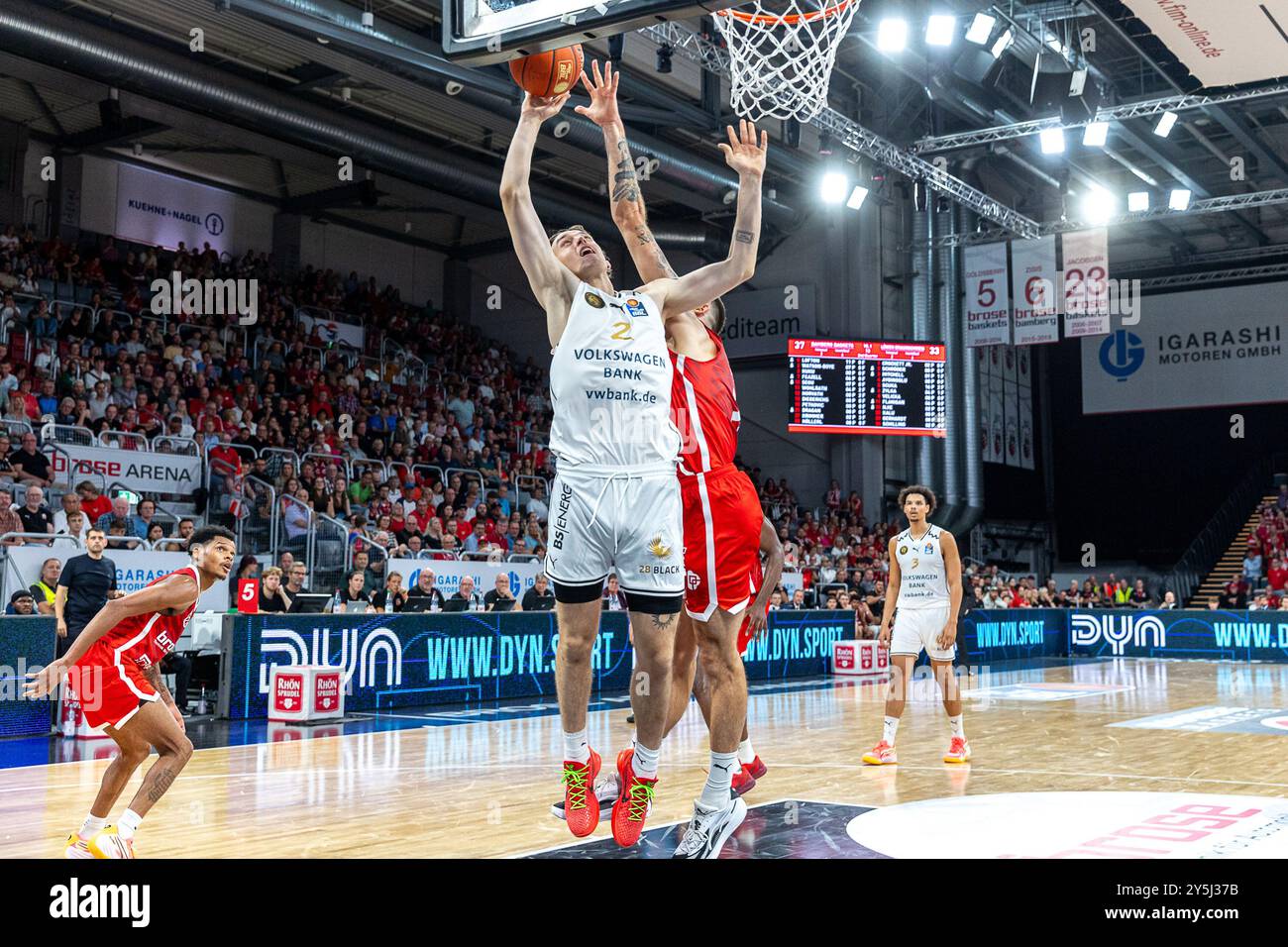 Benjamin Schroeder (Basketball Loewen Braunschweig, #02), Bamberg ...