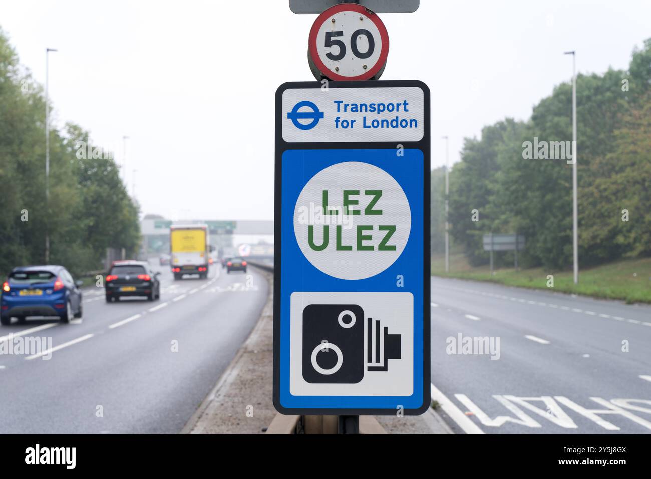 Clean air tax zones hi-res stock photography and images - Alamy
