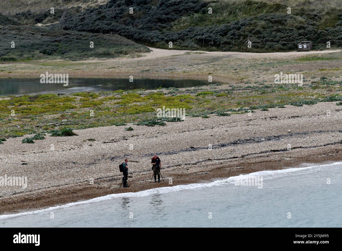 Migrant channel crossing dinghies hi-res stock photography and images ...