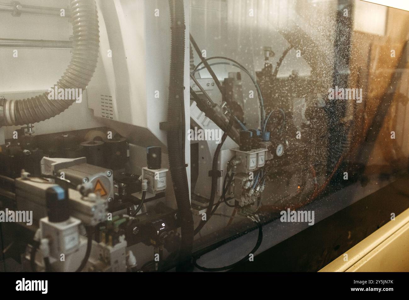 Fabrication components hi-res stock photography and images - Alamy