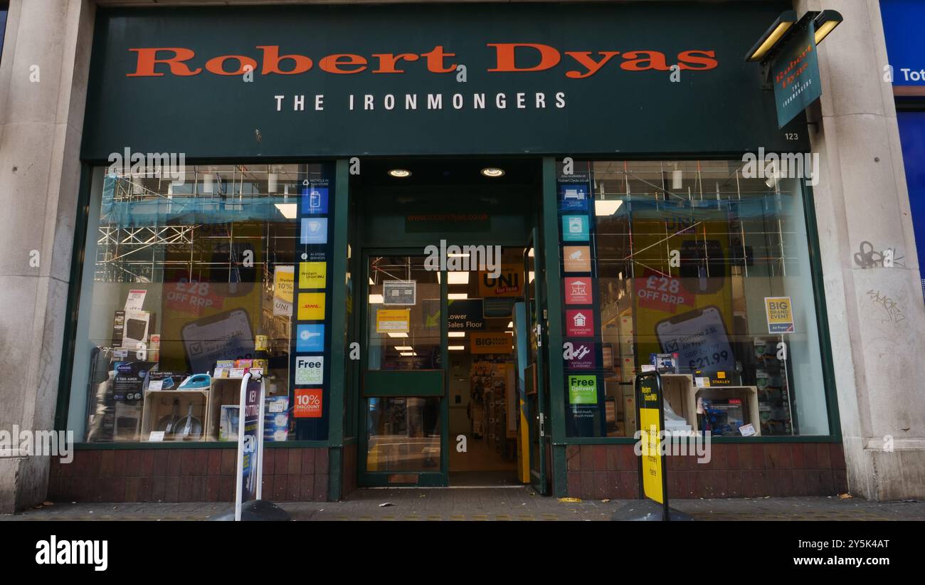 The Robert Dyas hardware store at Tottenham Court Road, London Stock ...