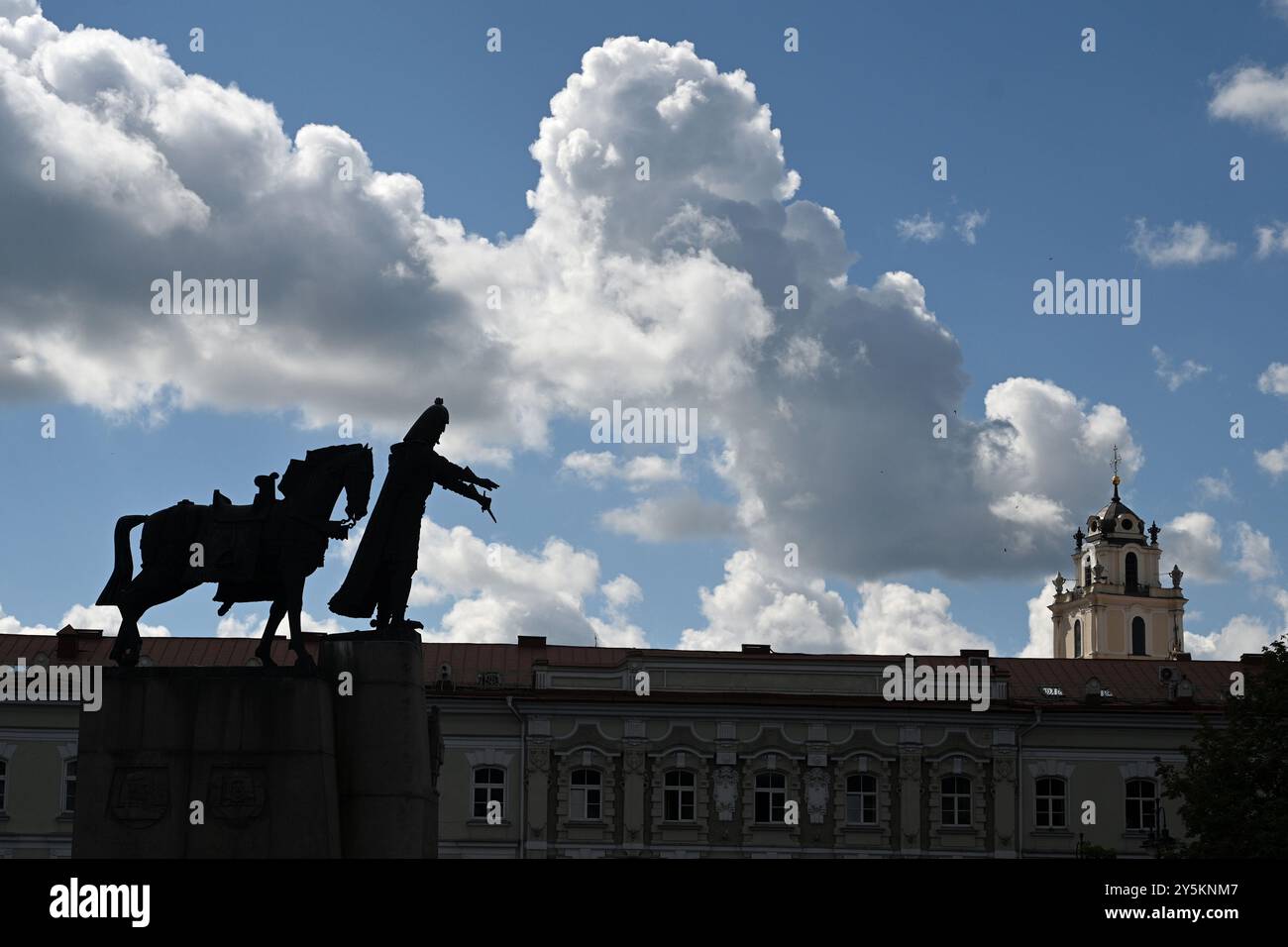 Vilnius lithuania monument grand duke hi-res stock photography and ...