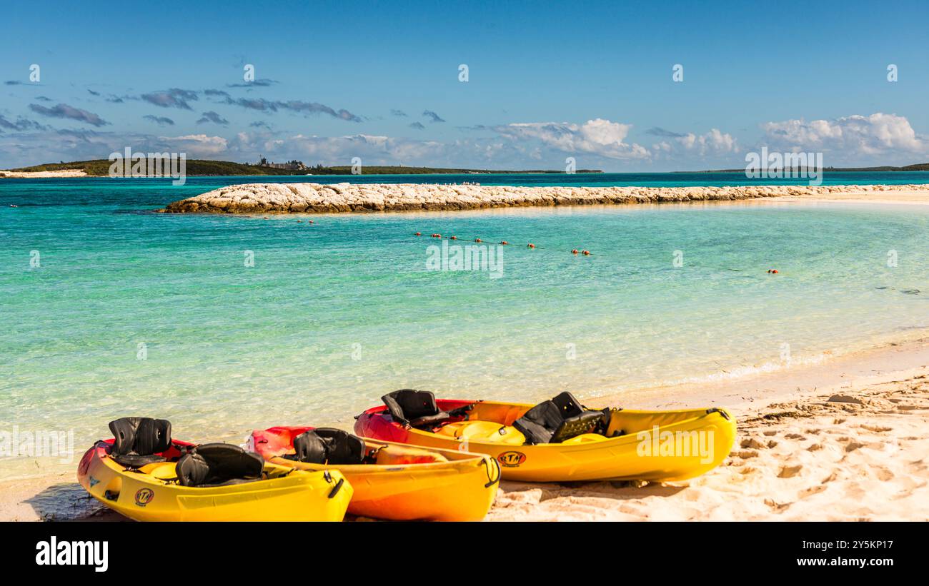 Bahamas Coco Cay Caribbean Island - Luxury beach oasis Stock Photo - Alamy
