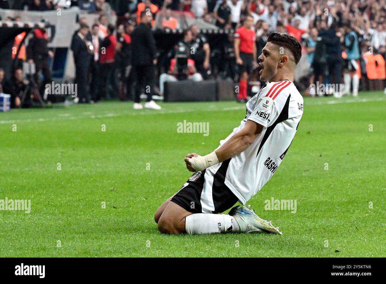 ISTANBOEL - Milot Rashica of Besiktas JK celebrates the 1-0 during the ...