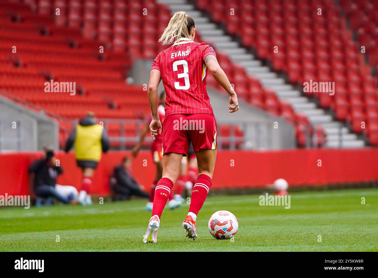 City women september 2025 city hi-res stock photography and images - Alamy