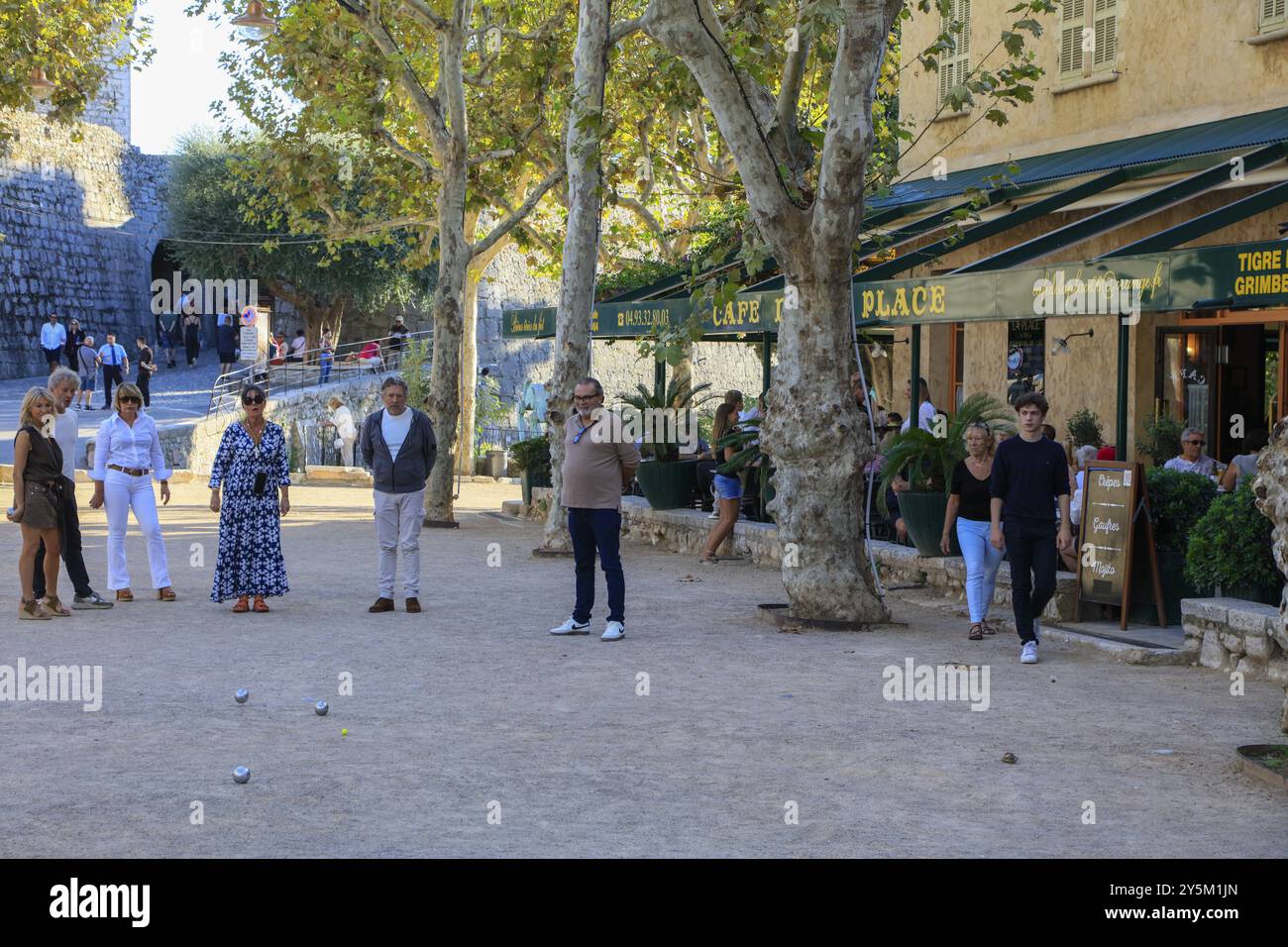 Boule courts hi-res stock photography and images - Alamy