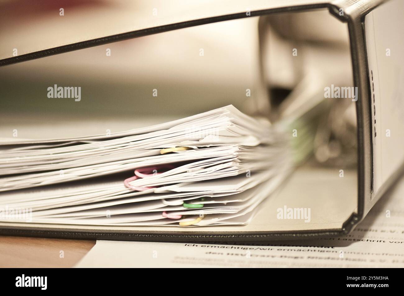Document folders table hi-res stock photography and images - Alamy