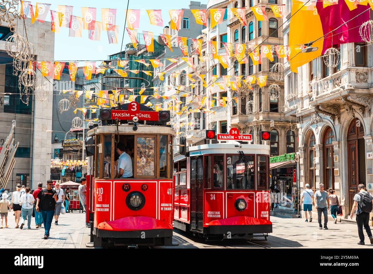 Istanbul's brand new battery-powered nostalgic tramway in Istiklal ...