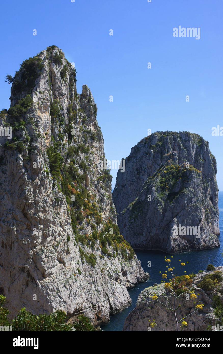 Capri is an island located in the Tyrrhenian Sea off the Sorrentine ...