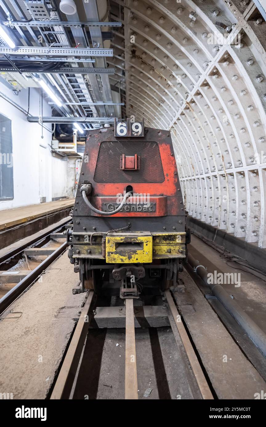 Mail Rail Walk, London Post Office Railway - Postal Museum, Mount ...
