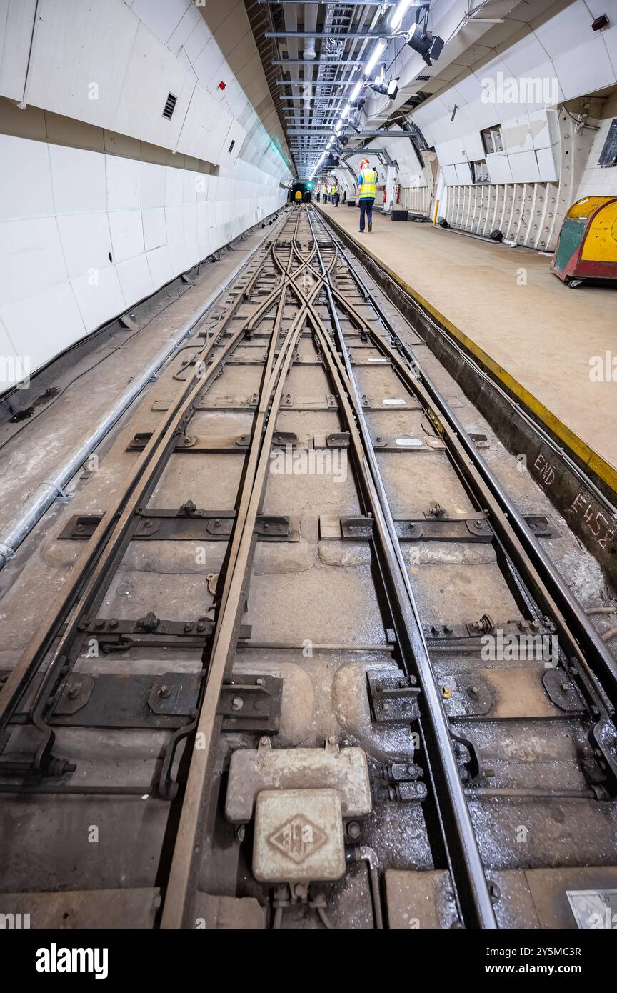 Mail Rail Walk, London Post Office Railway - Postal Museum, Mount ...