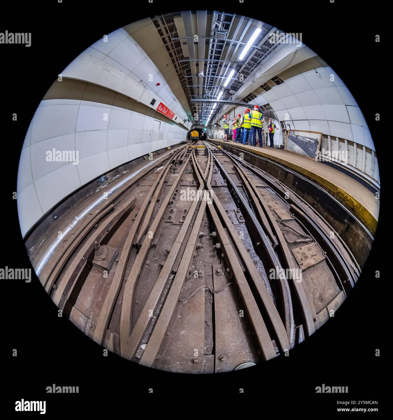 Mail Rail Walk, London Post Office Railway - Postal Museum, Mount ...