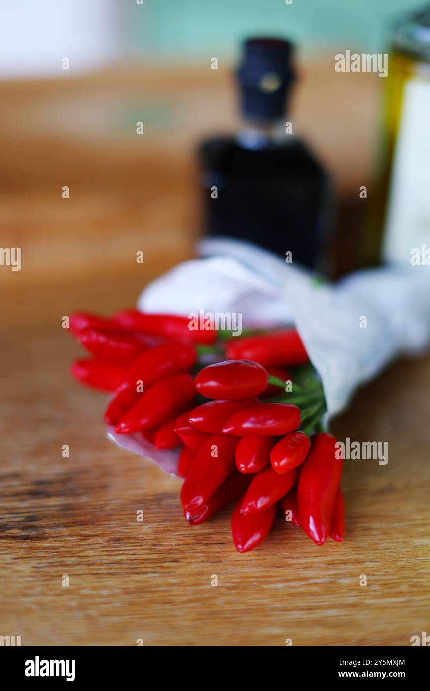 Woman pepper kitchen cuisine hi-res stock photography and images - Alamy