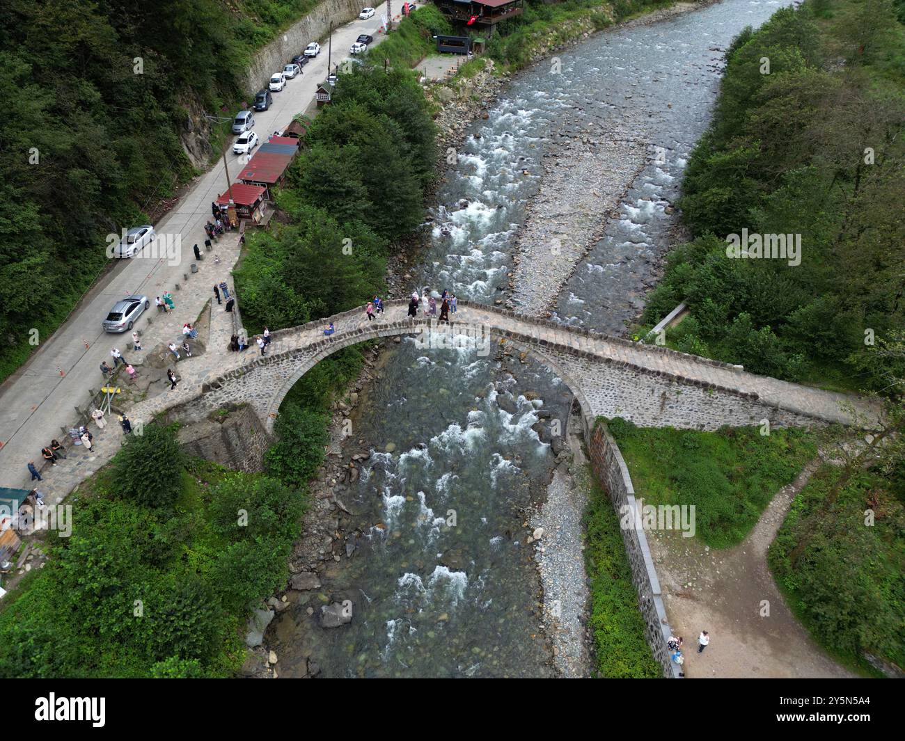 The Historical Senyuva Bridge, located in Camlihemsin, Rize, Turkey ...