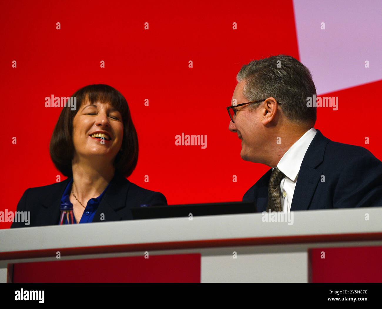 Rachel reeves laughing with sir keri starmer hi-res stock photography ...