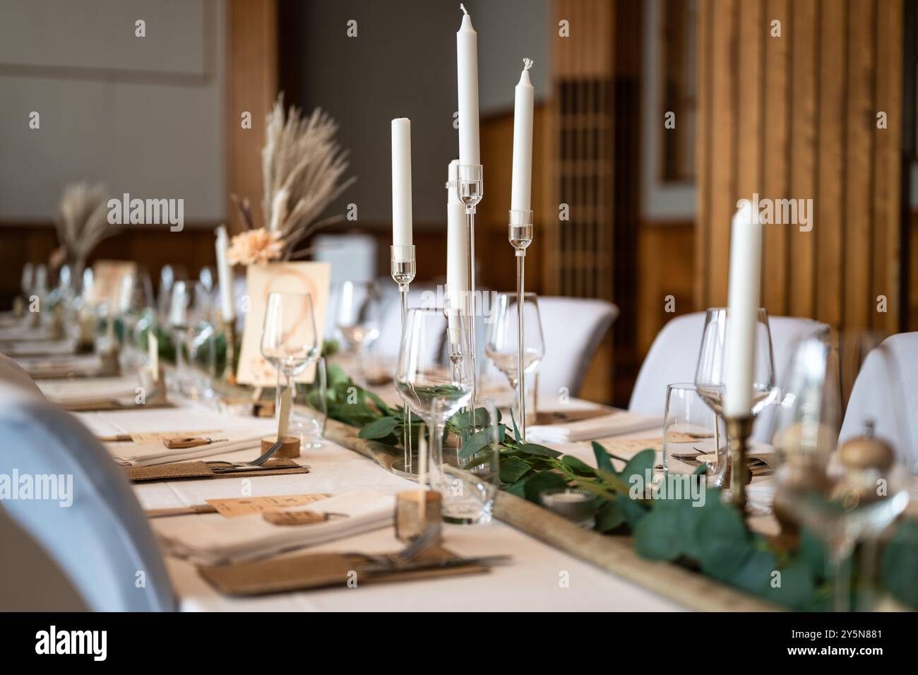 Wedding decor. Beautiful event venue. Indoor round reception table with ...