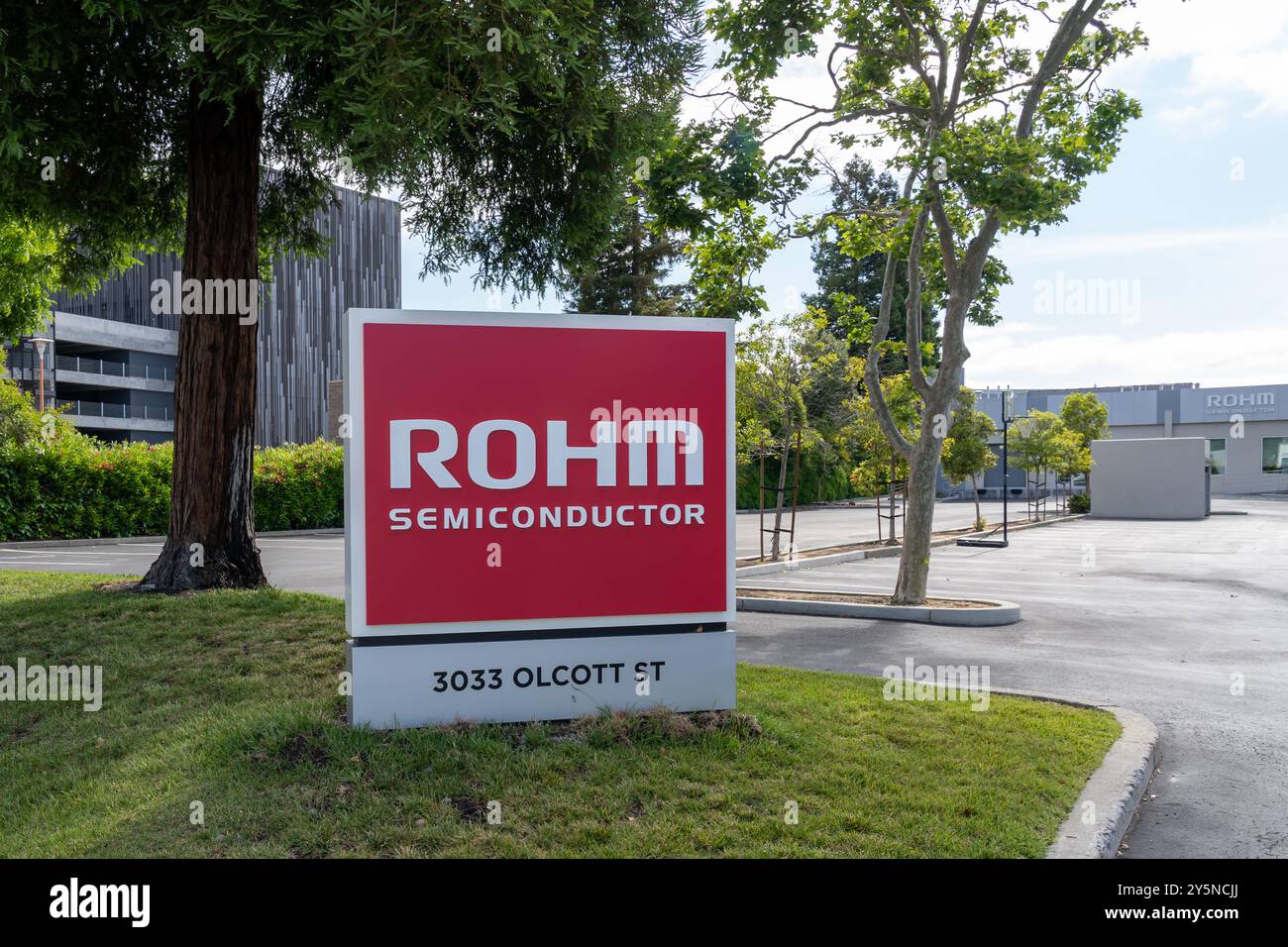 Semiconductor rohm hi-res stock photography and images - Alamy